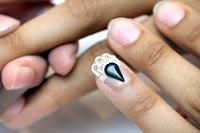 Give a hand to fancy fingernail fashion | The Seattle Times